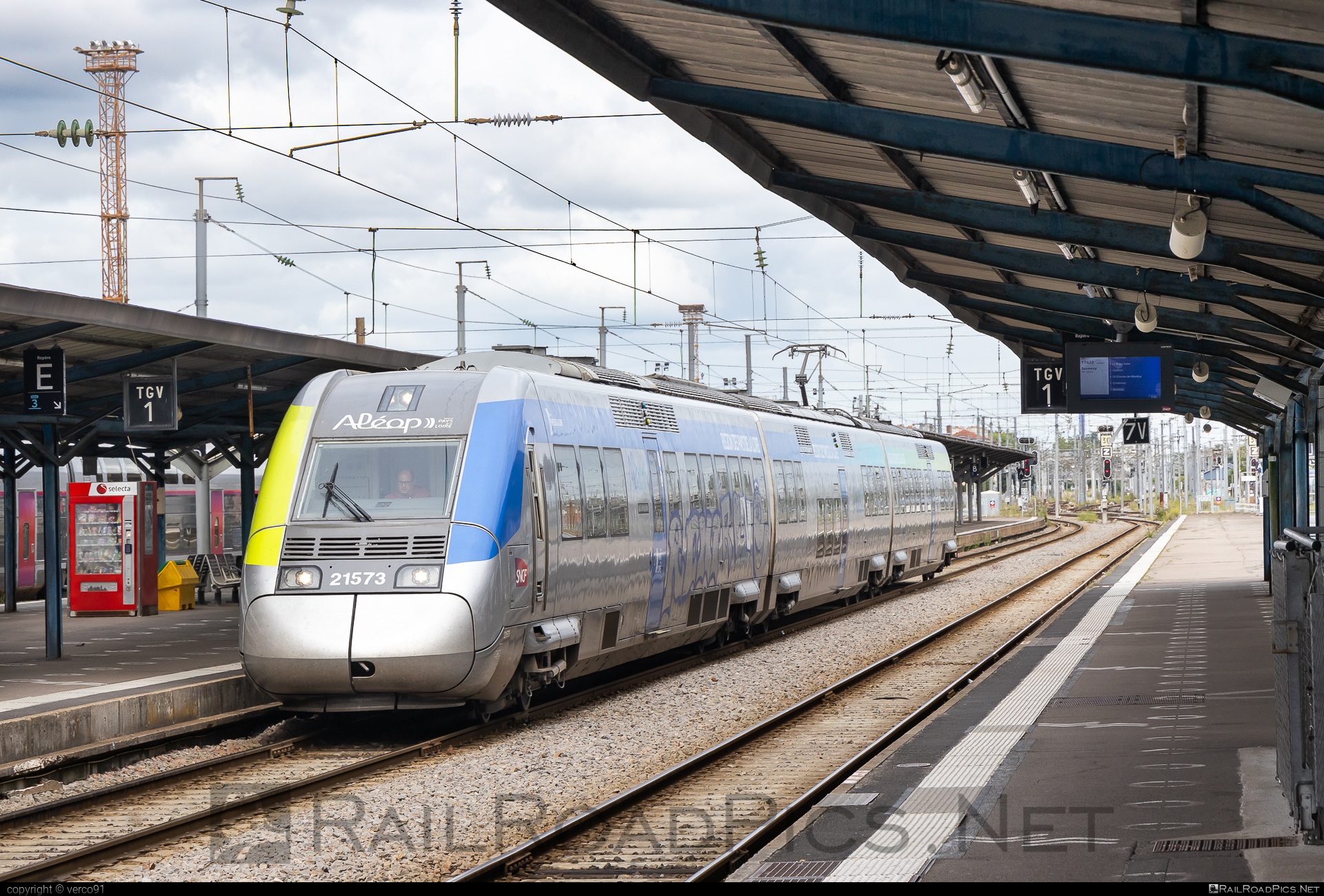 21573 - SNCF Class Z 21500 operated by SNCF Voyageurs - #sncf, # ...