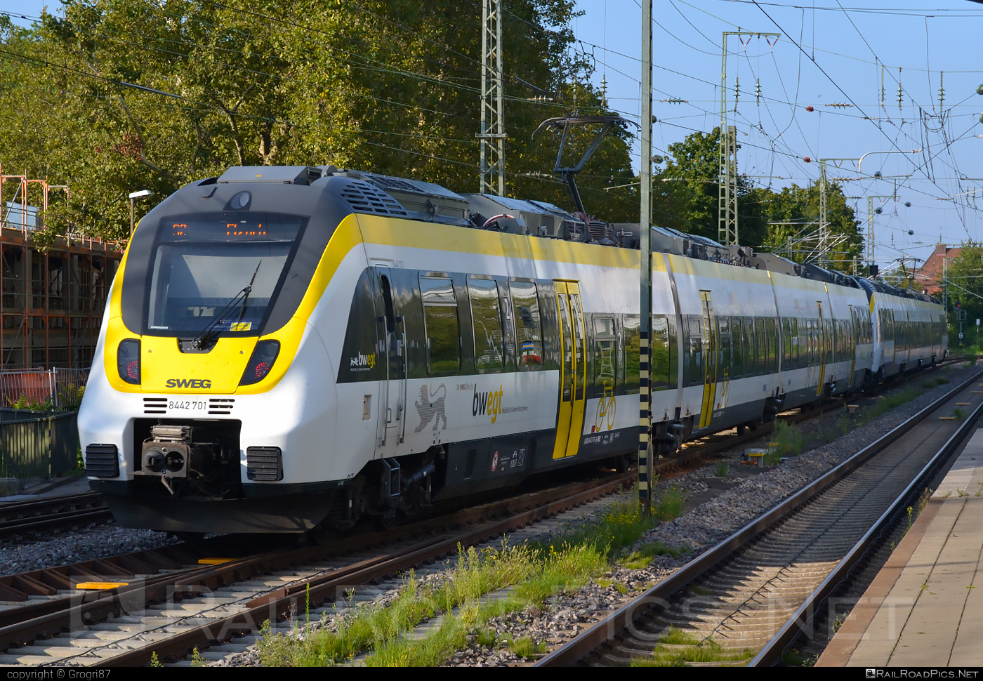 12031_Bombardier-Talent-3_8442-701.jpg