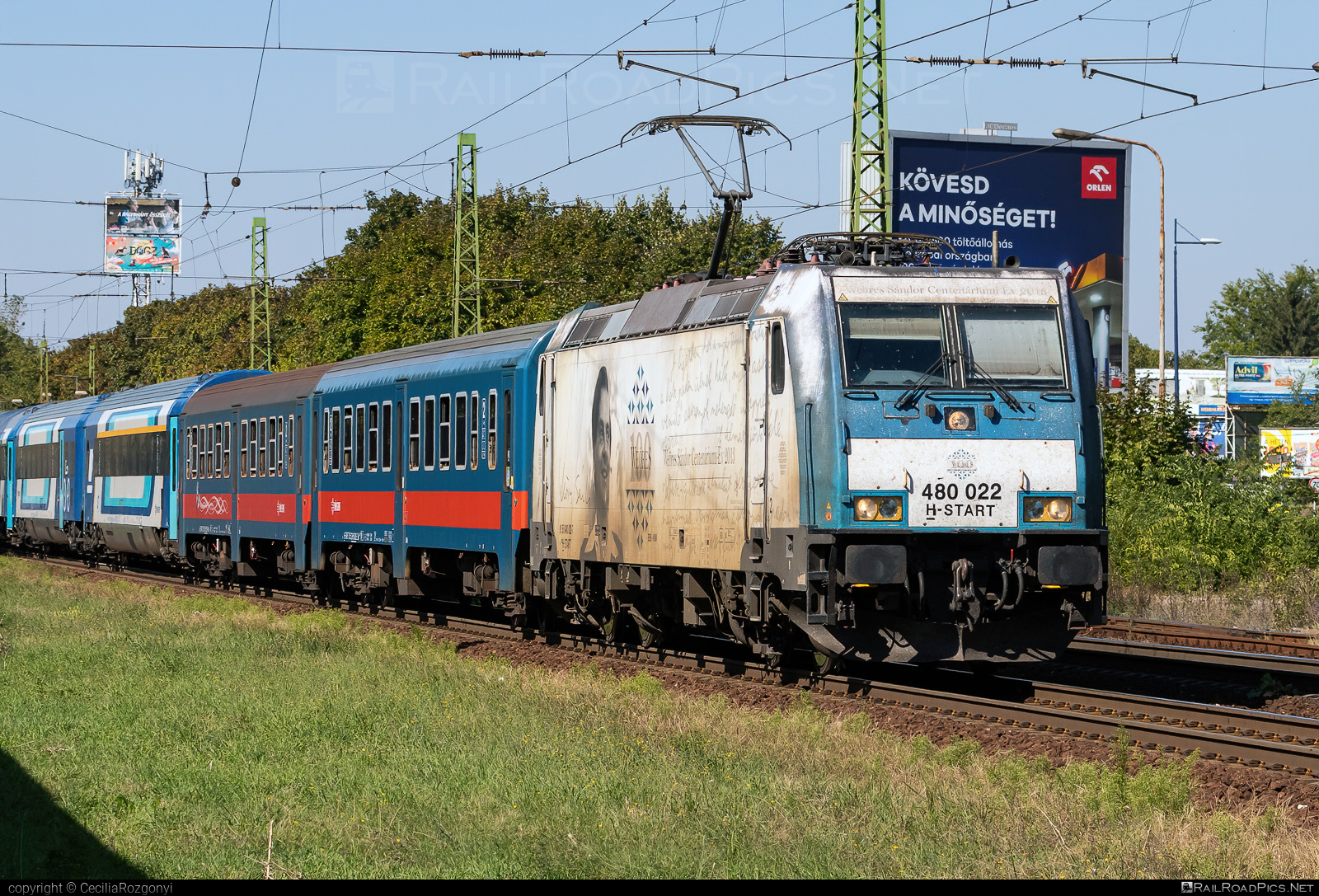 480 022 - Bombardier TRAXX P160 AC2 operated by MÁV-START ZRt. - # ...