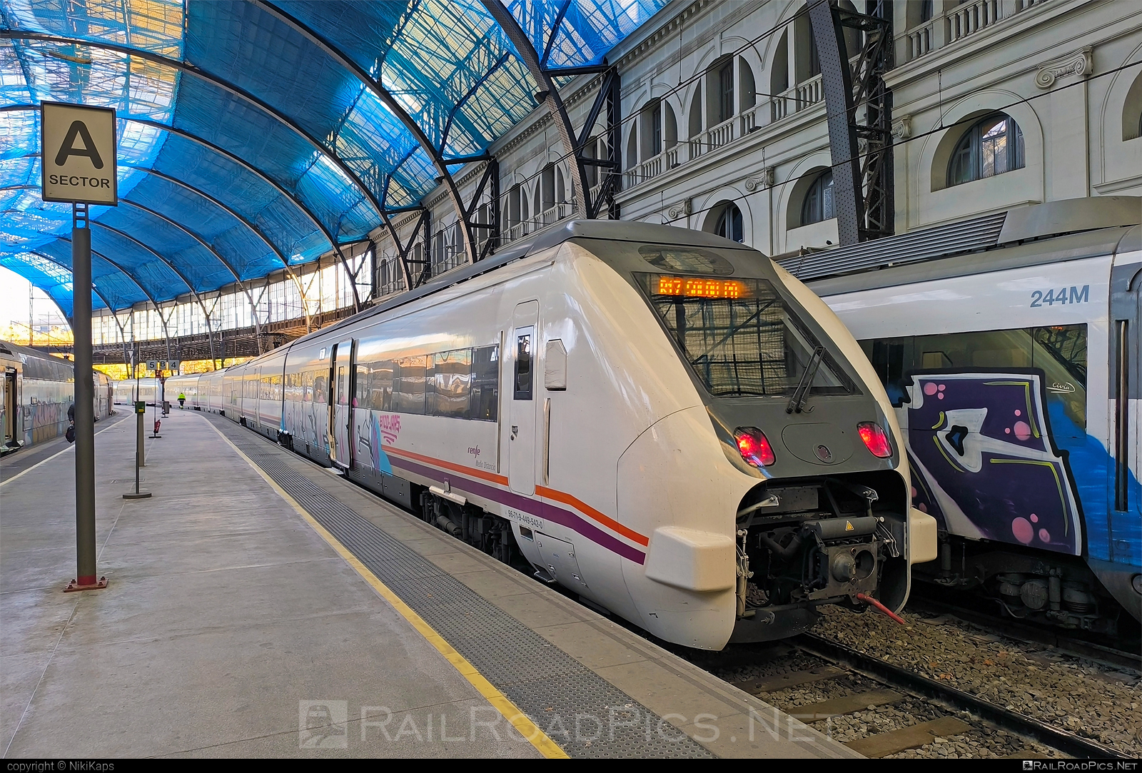 13013_Renfe-Class-449_449-542-0.jpg