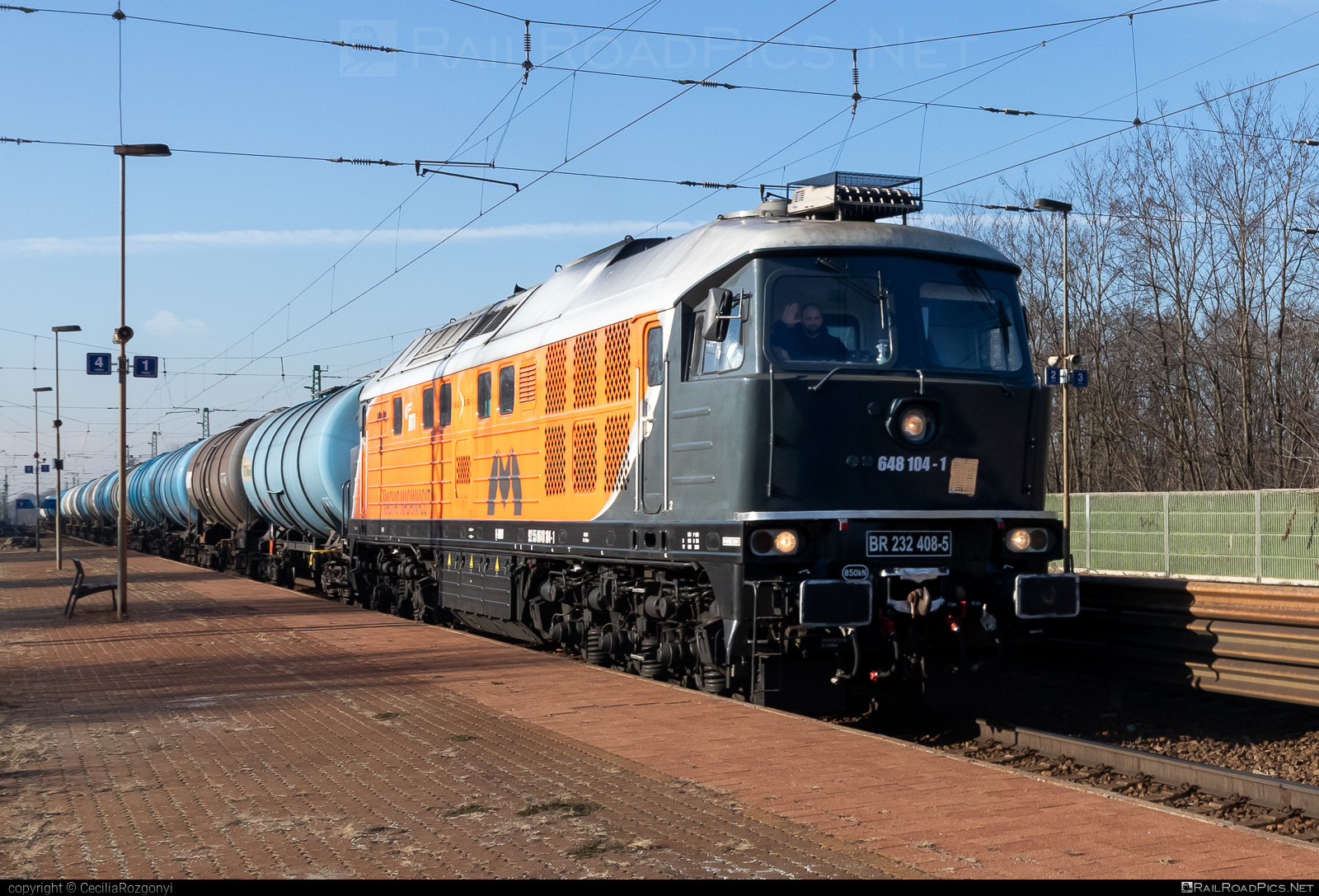 648 104-1 - Lugansk TE109 operated by Magyar Magánvasút ZRt. - #db233 ...