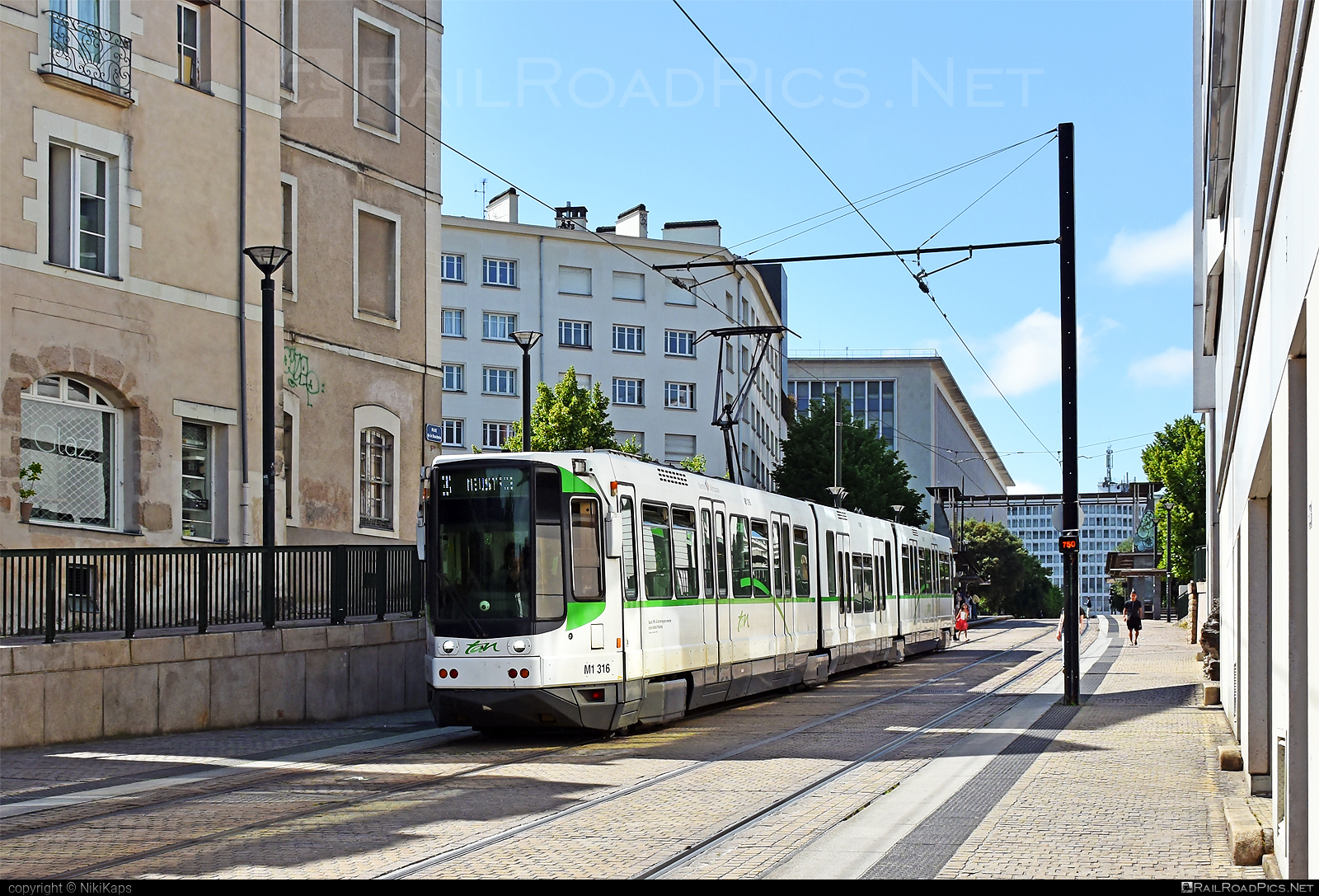 316 - Alstom Tramway Français Standard TFS-1 operated by Naolib ...