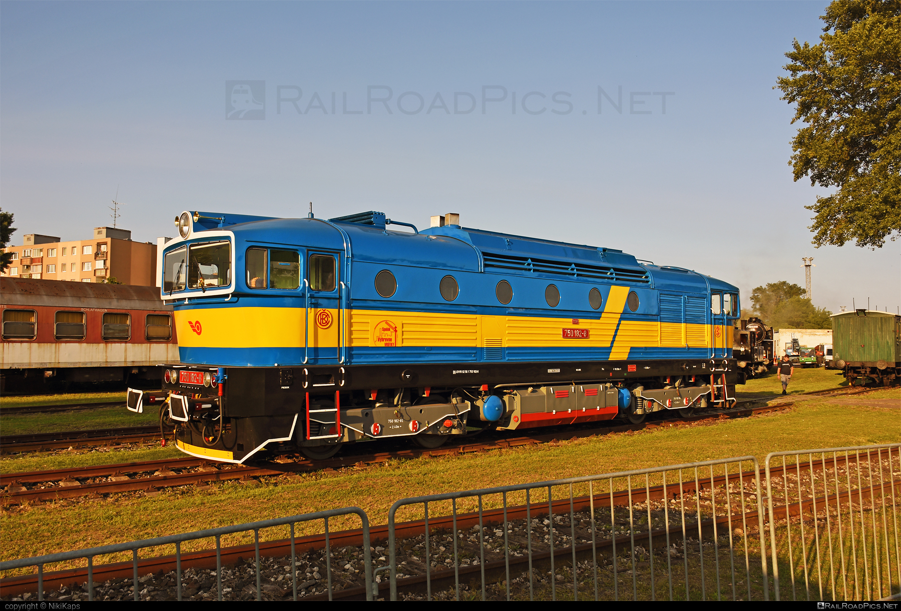 750 182-8 - ČKD T 478.3 (753) operated by Spolok Výhrevne Vrútky ...