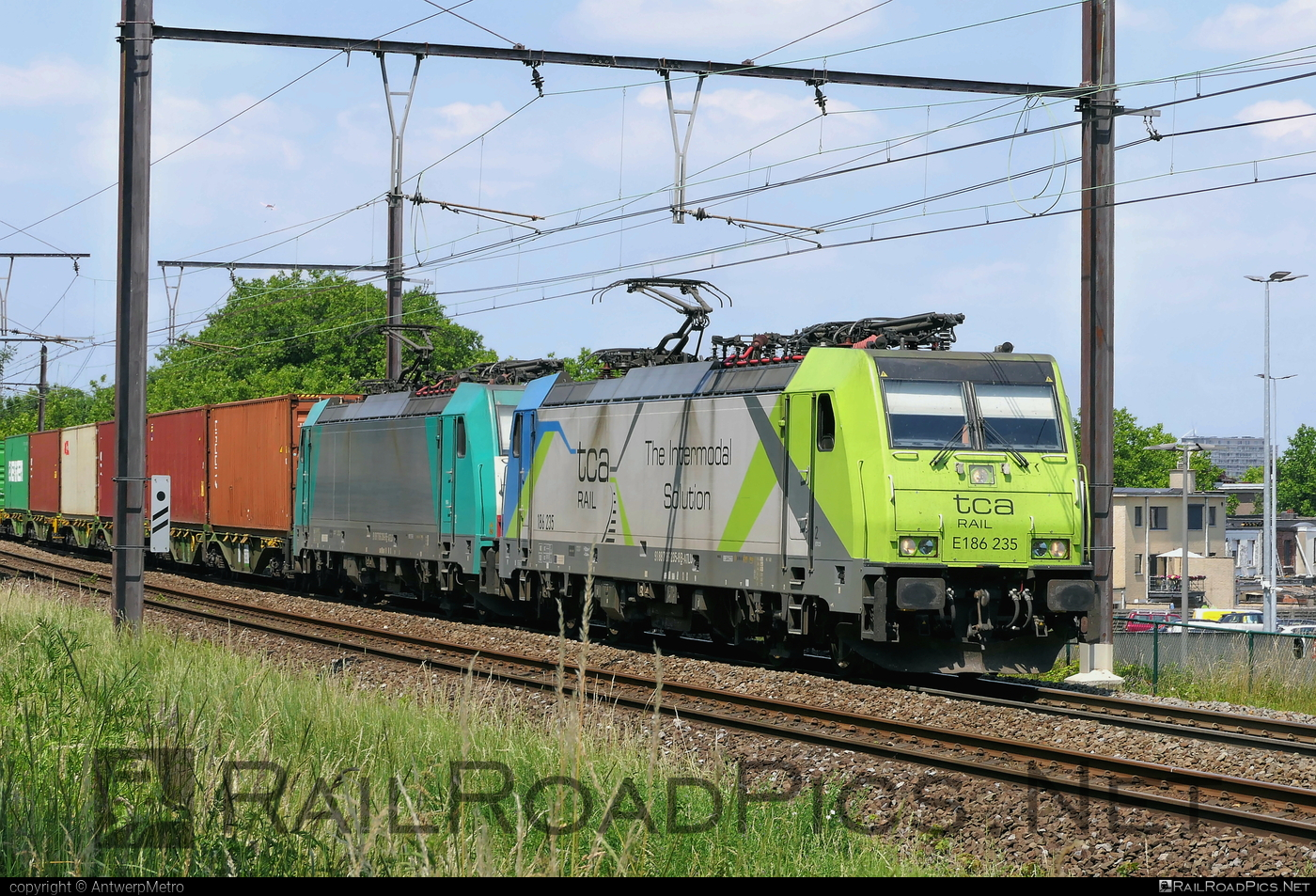 14640_Bombardier-TRAXX-F140-MS_E186-235.jpg