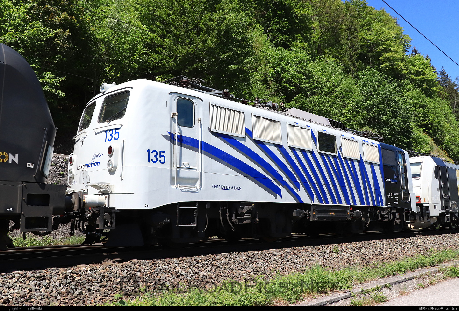 139 135-8 - DB Class E 40 (139) operated by Lokomotion Gesellschaft für ...