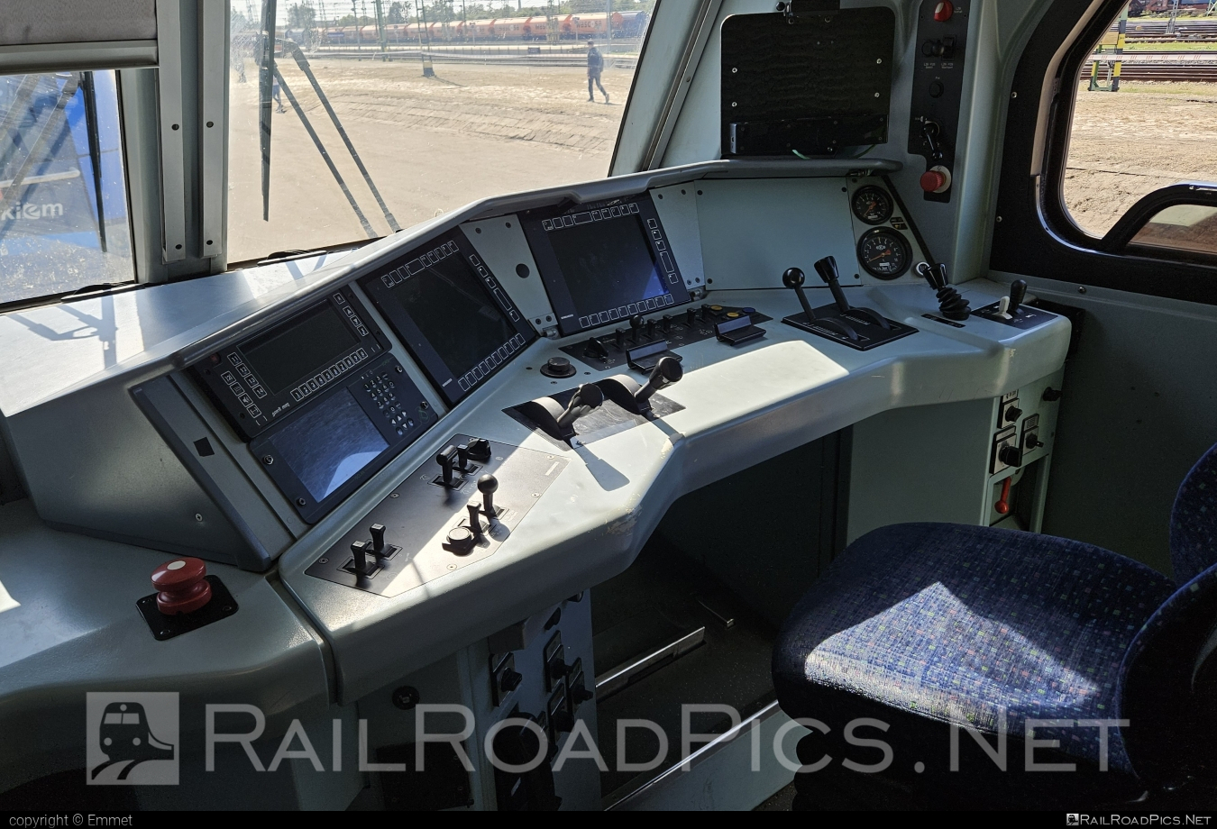 480 010-2 - Bombardier TRAXX P160 AC2 operated by MÁV-START ZRt. - # ...