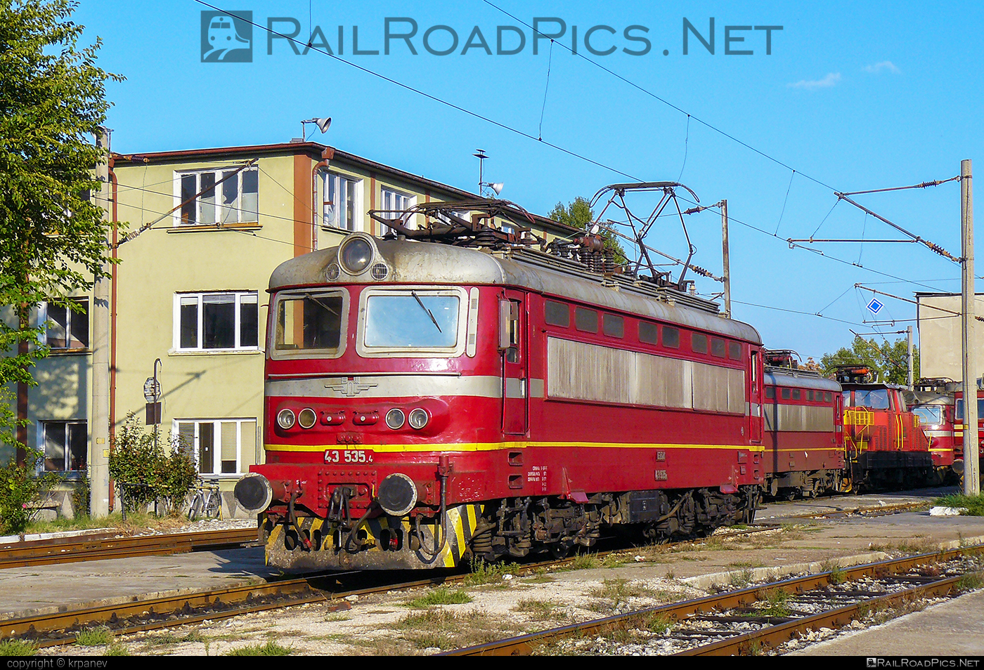 43 535.4 - Škoda 64E operated by Chemin de fer de l'Etat bulgare ...