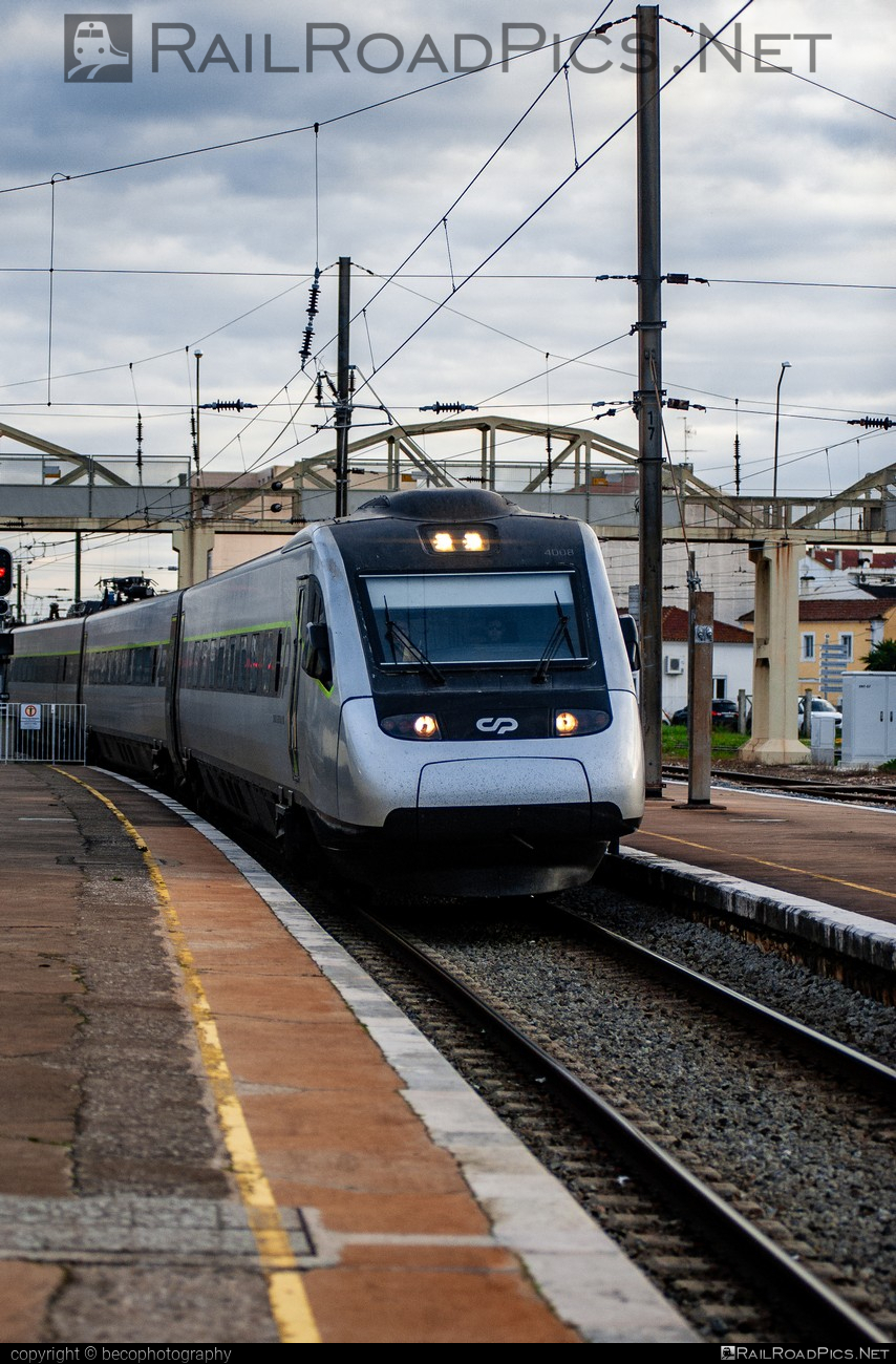15844_CP-Class-4000--Alfa-Pendular_4008.jpg