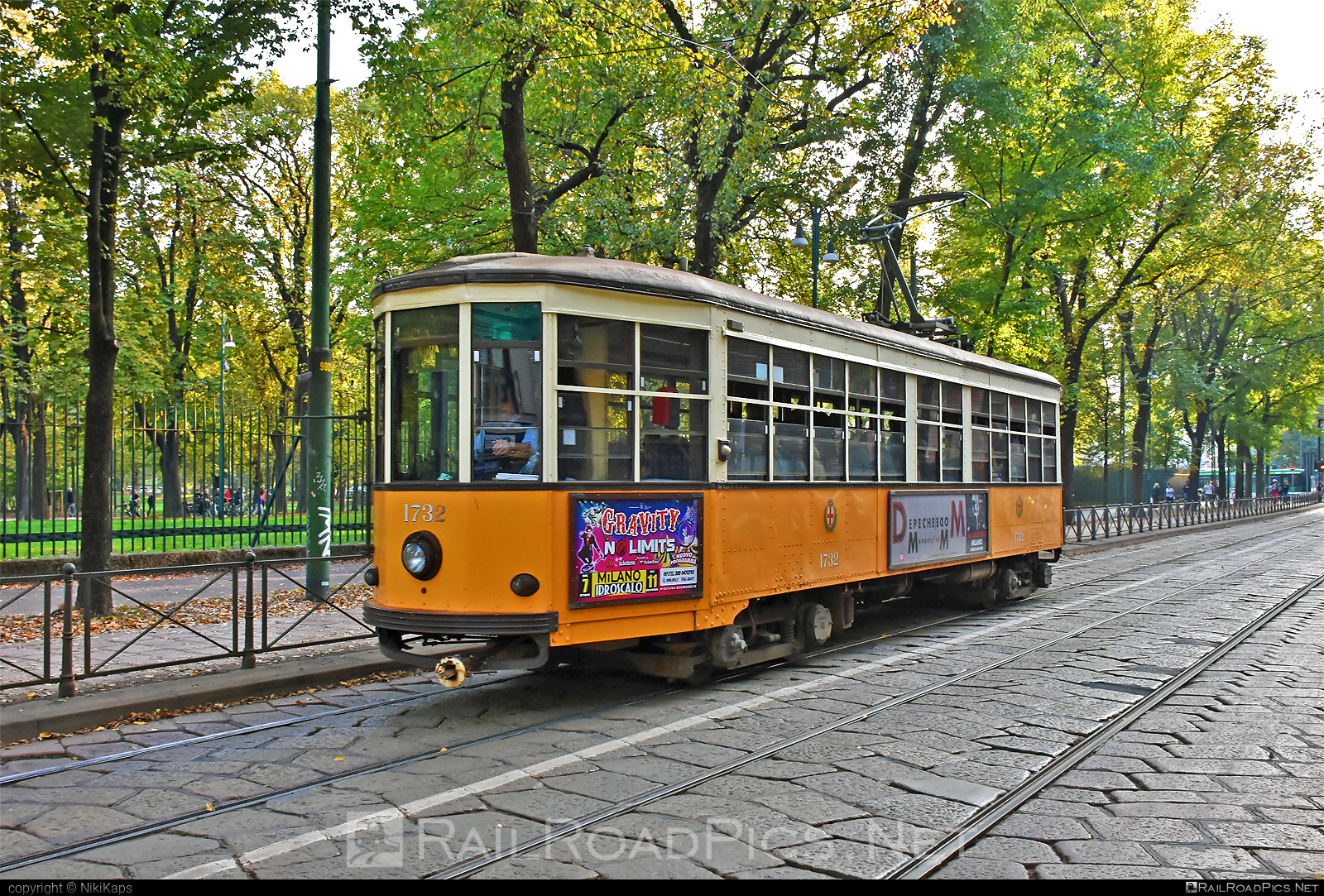 1732 - ATM Class 1500 operated by Azienda Trasporti Milanesi (ATM) - # ...