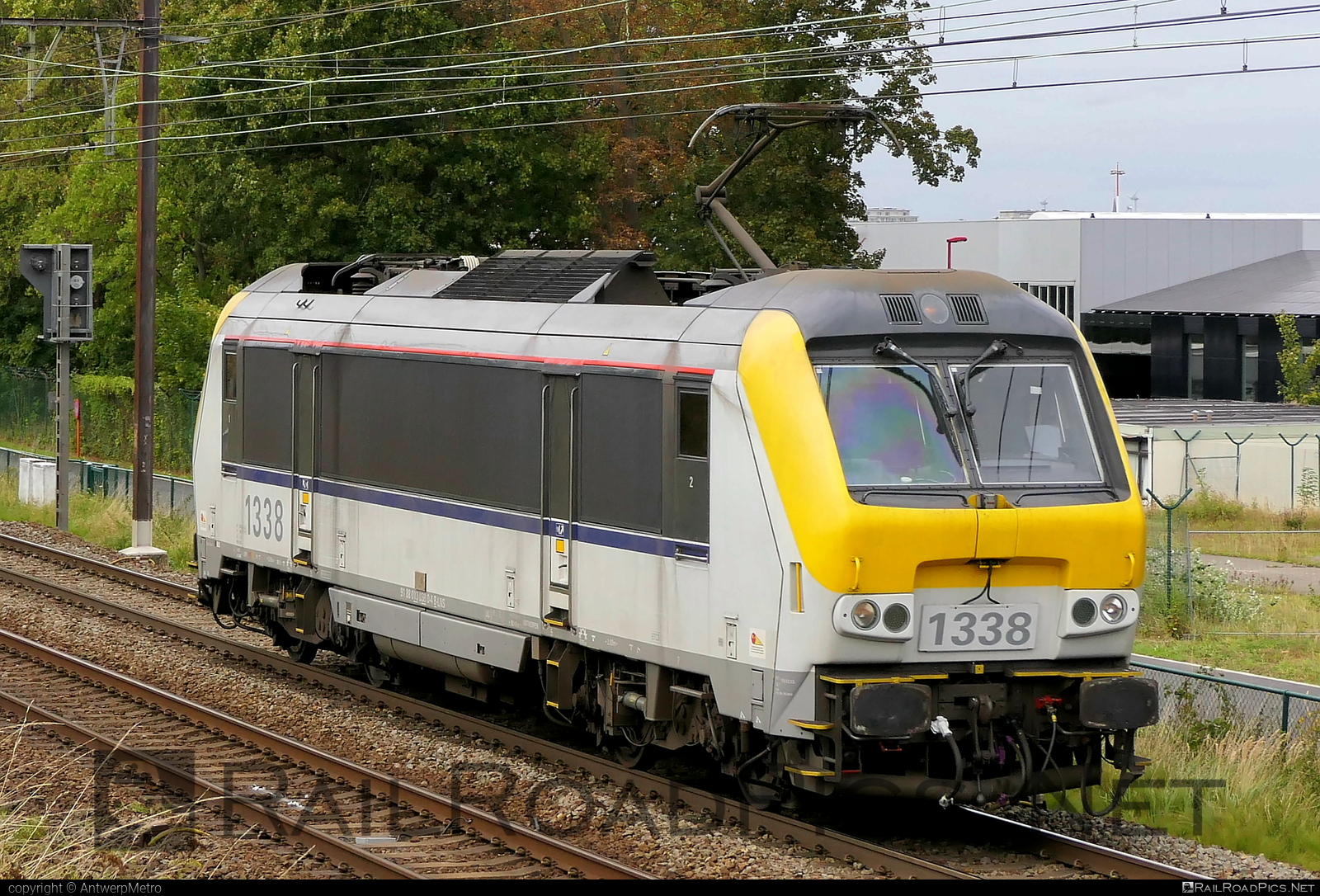 1338 - NMBS/SNCB Class 13 operated by Lineas SA/NV - #nmbsClass13, # ...