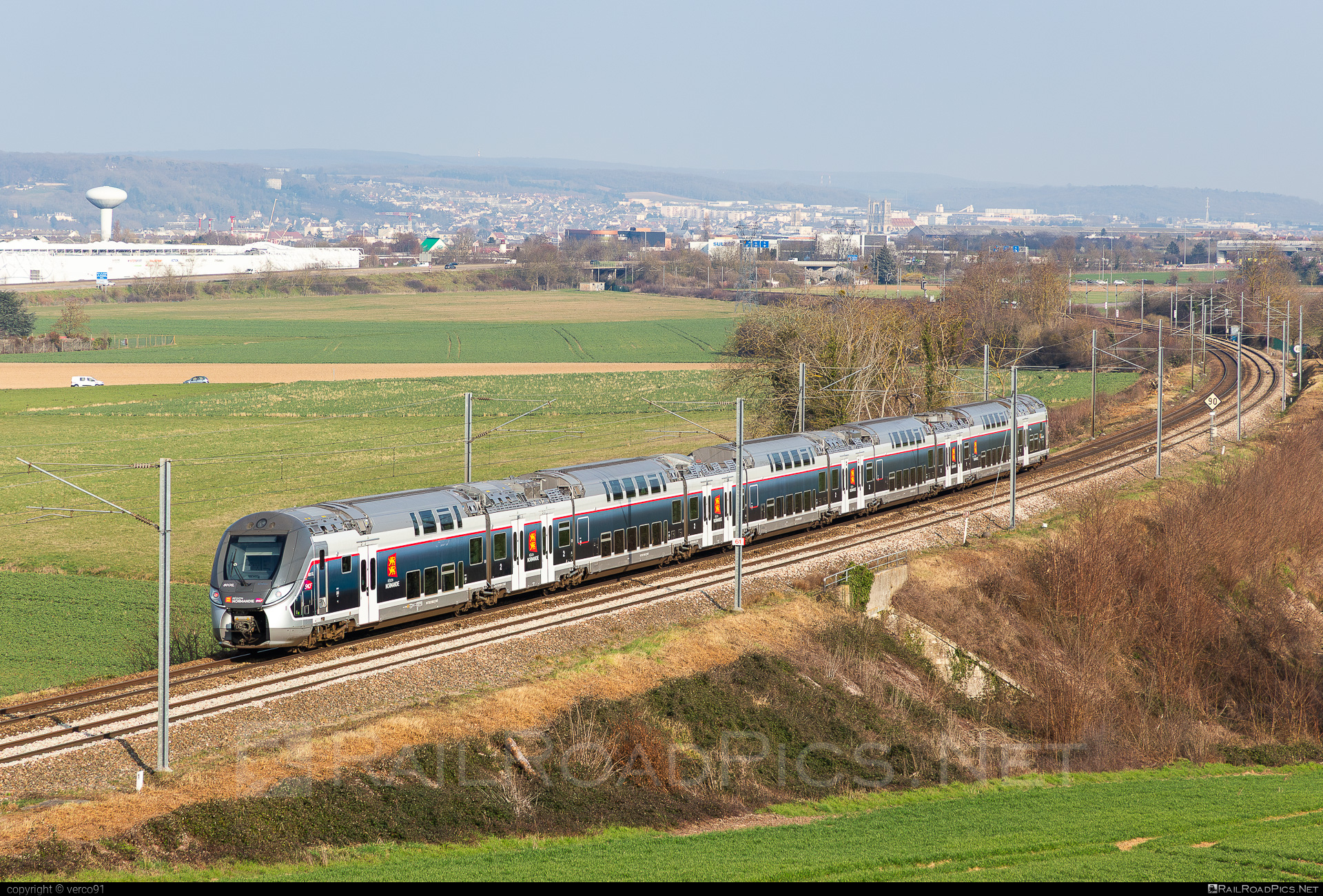 601XL - Alstom/Bombardier OMNEO Regio 2N (SNCF Class Z 56600) operated ...