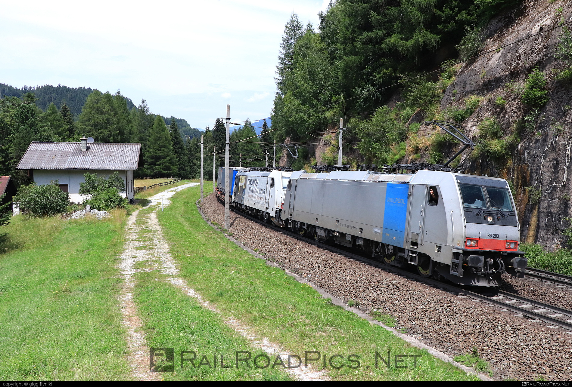 16725_Bombardier-TRAXX-F140-MS_186-283.jpg
