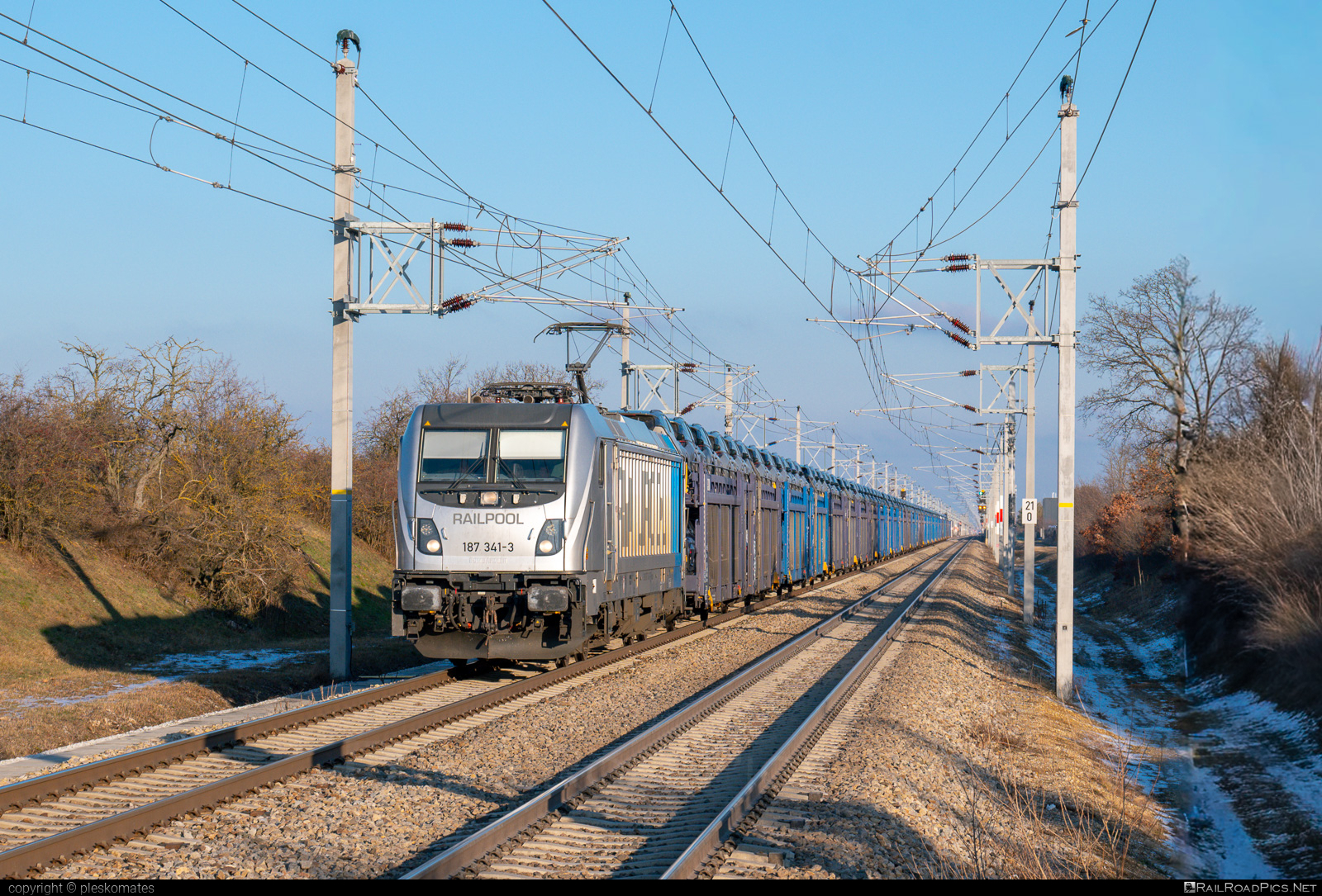 187 341-3 - Bombardier TRAXX F160 AC3 operated by ČD Cargo, a.s. - # ...