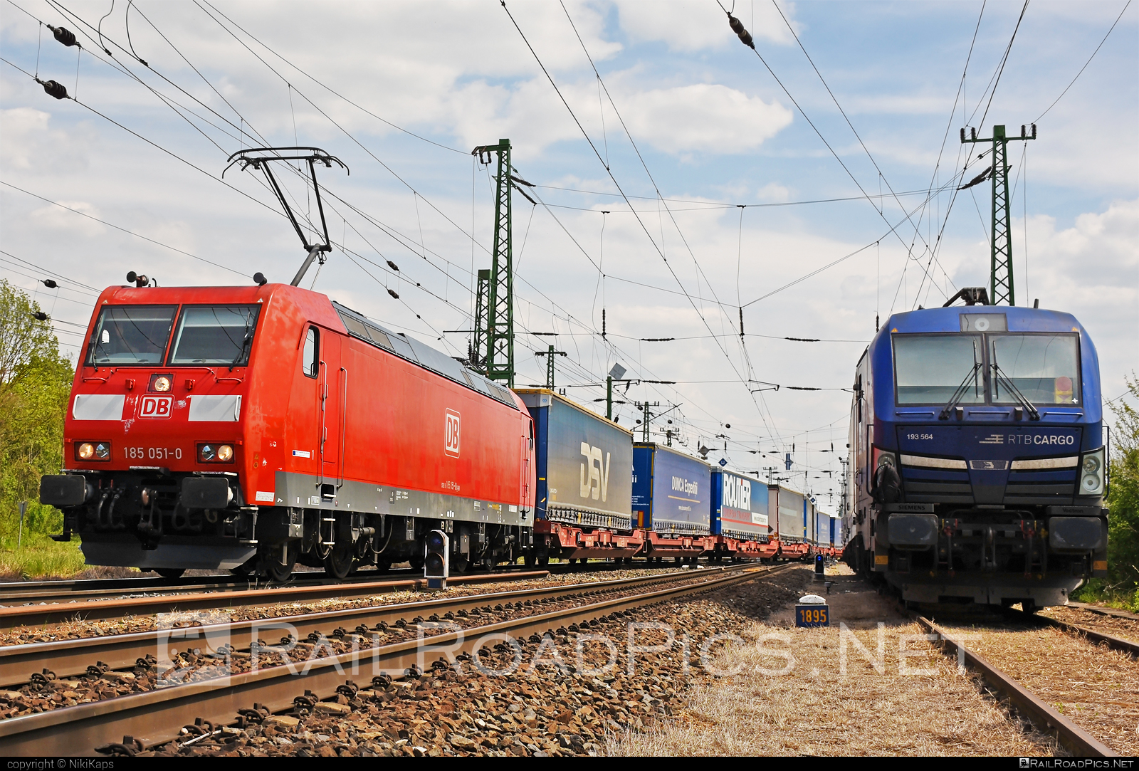 Bombardier TRAXX F140 AC1 - 185 051-0 operated by DB Cargo AG taken by ...