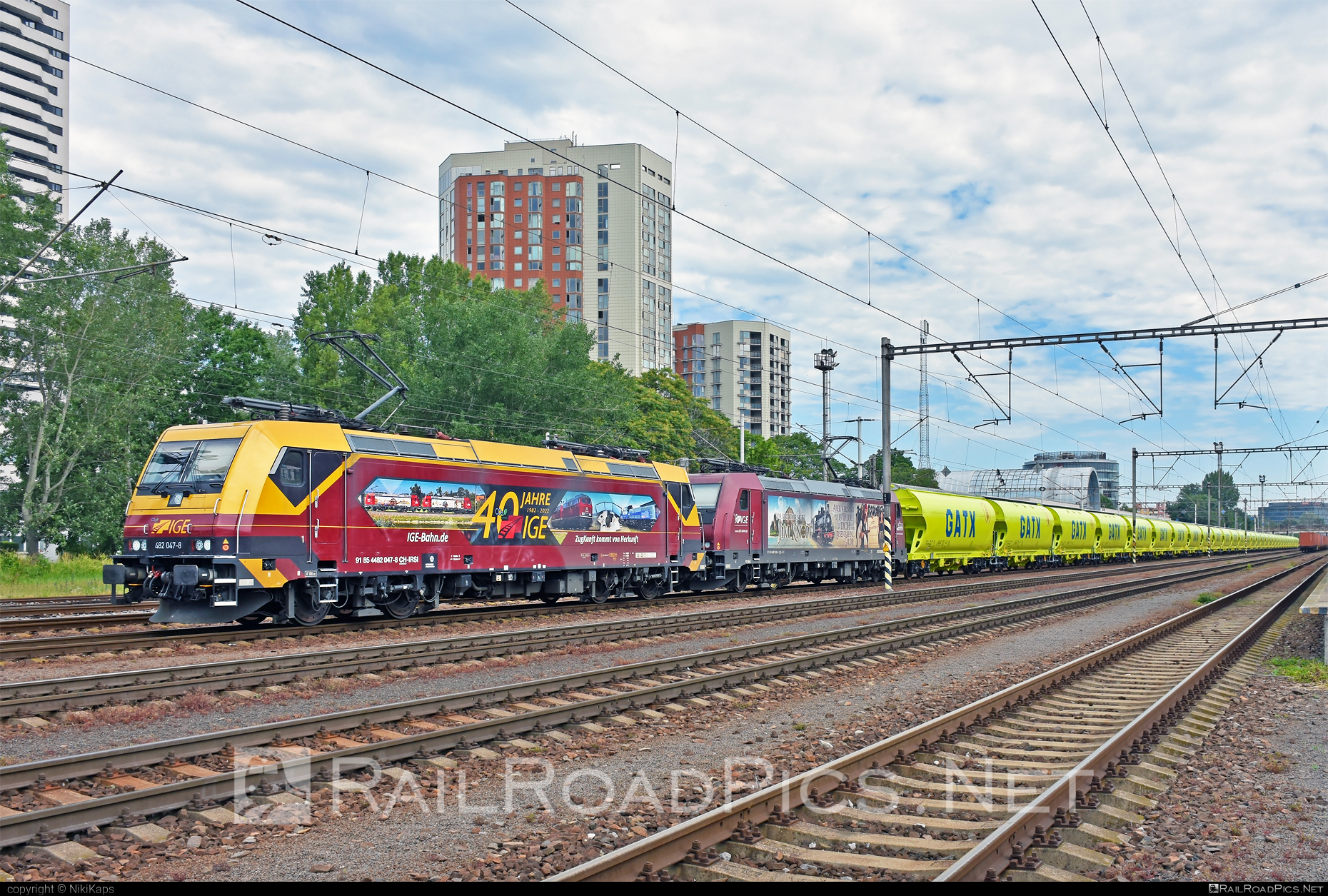 482 047-8 - Bombardier TRAXX F140 AC2 operated by IGE Internationale ...