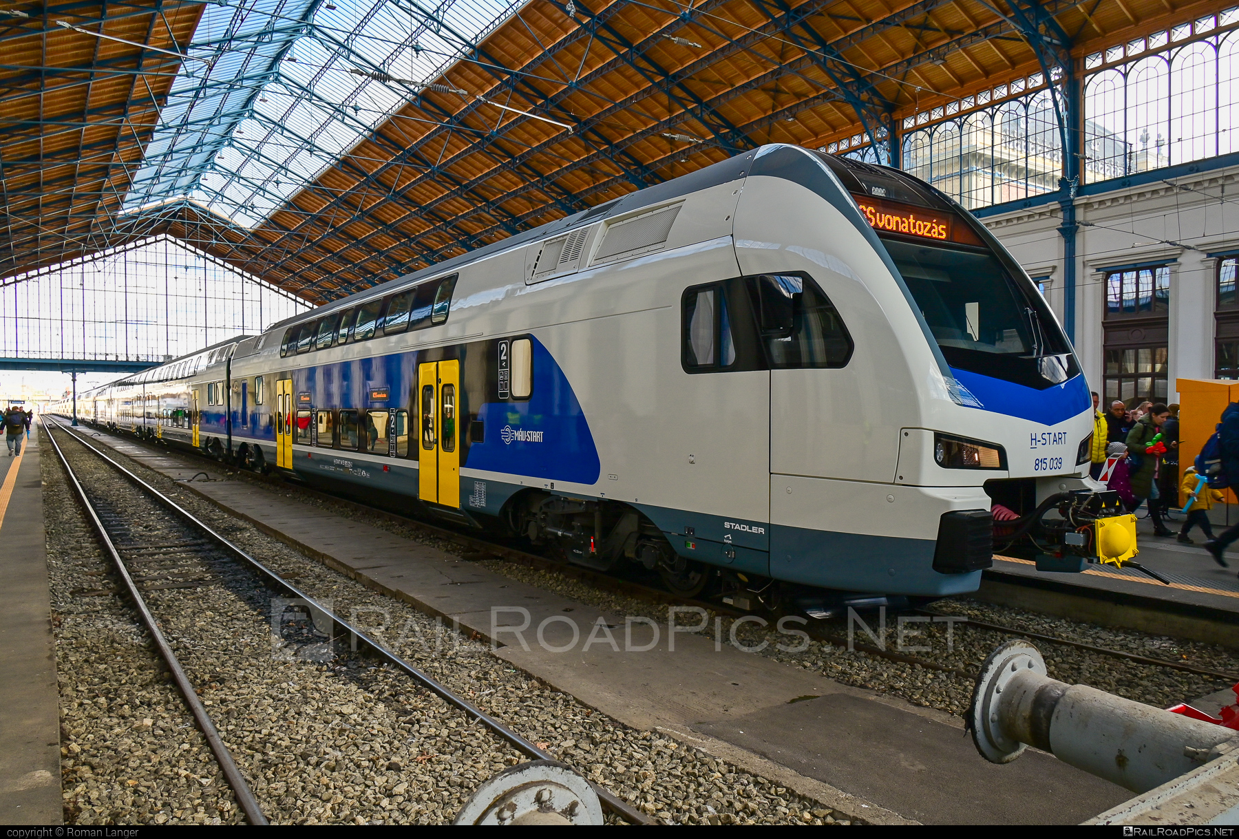 815 039 - Stadler KISS operated by MÁV-START ZRt. - #mav, #mavstart, # ...