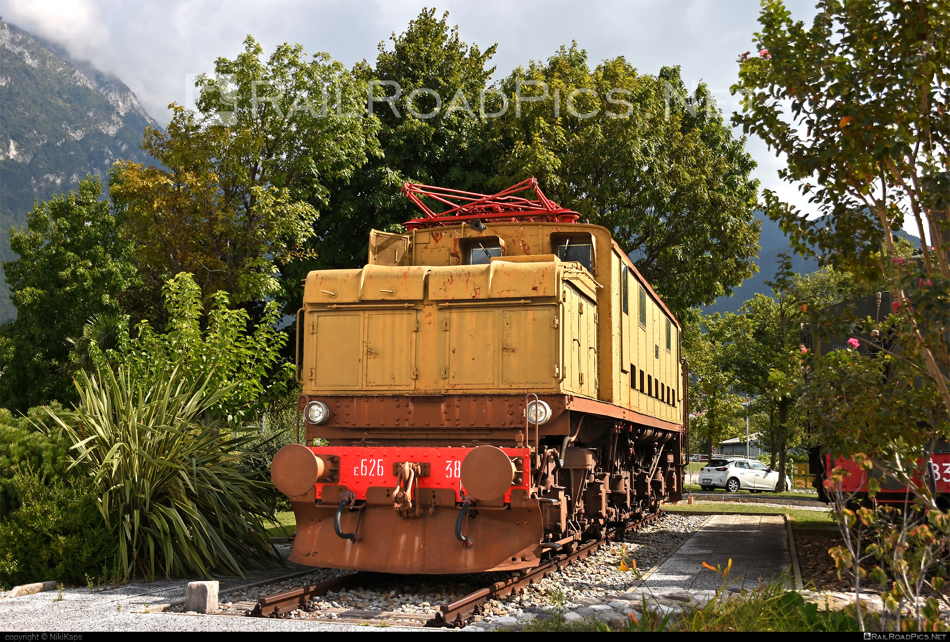 E626 384 - FS Class E.626 operated by Ferrovie dello Stato Italiane - # ...