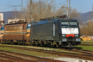 189 158 - Siemens ES 64 F4 operated by Retrack Slovakia s. r. o.