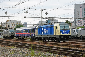 187 323 - Bombardier TRAXX F160 AC3 operated by Wiener Lokalbahnen ...
