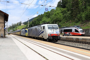 189 907 - Siemens ES 64 F4 operated by Rail Traction Company