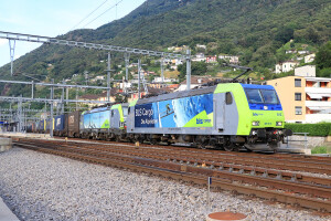 485 012 - Bombardier TRAXX F140 AC1 operated by BLS Cargo AG