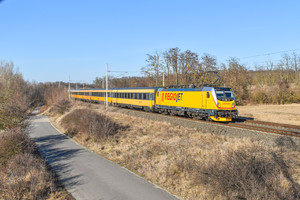 388 207 - Bombardier TRAXX MS3 operated by RegioJet a.s.