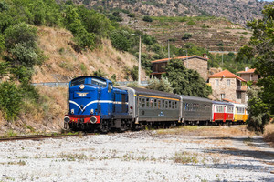1424 - CP Class 1400 operated by CP - Comboios de Portugal, E.P.E.