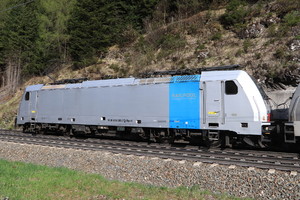 186 288 - Bombardier TRAXX F140 MS operated by Lokomotion Gesellschaft ...