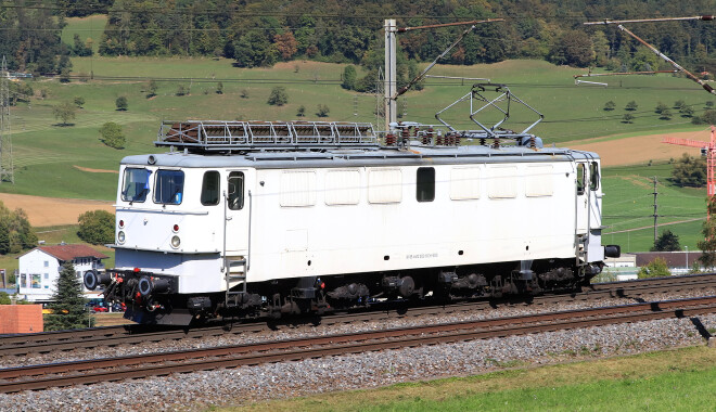 412 002 - LEW Hennigsdorf DR Class E 42 operated by ...