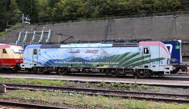 193 773 - Siemens Vectron MS operated by Lokomotion Gesellschaft für ...