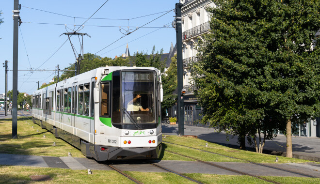 312 - Alstom Tramway Français Standard TFS-1 operated by Naolib ...