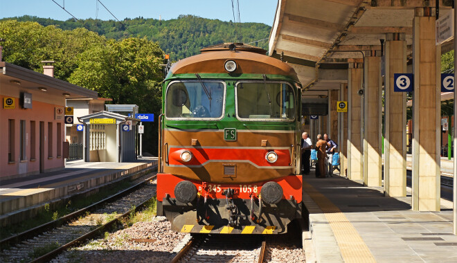 D345 1058 - FS Class D.345 operated by Fondazione FS Italiane