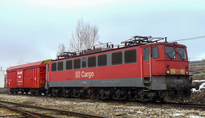 171 008-6 - DR Class E 251 operated by DB Schenker Rail Bulgaria