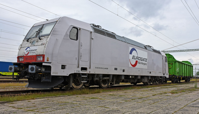 185 635-0 - Bombardier TRAXX F140 AC2 operated by eurogate Rail Hungary